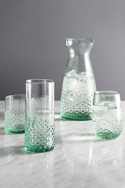 A MINTY MODERN TABLE SETTING | Pretty Together