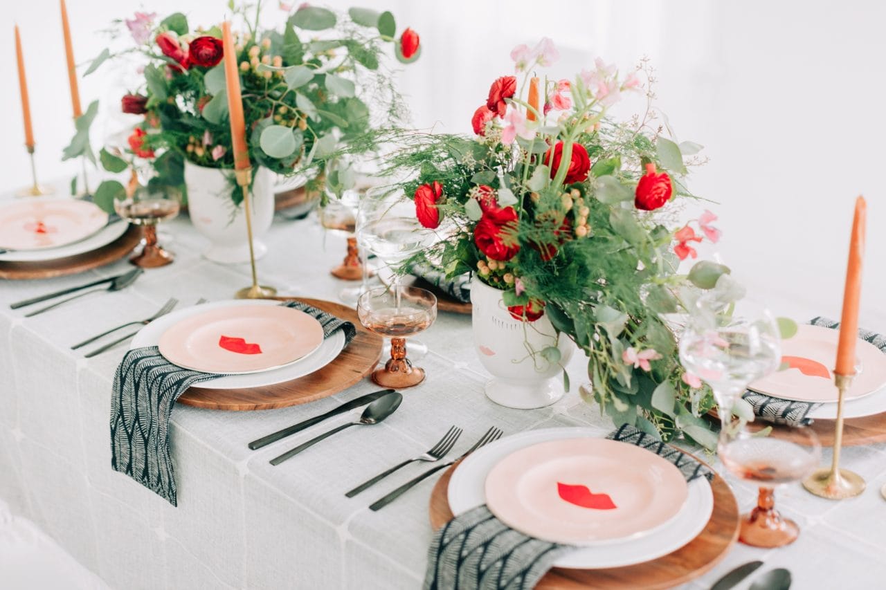 POP (ART) GOES THE TABLE | Pretty Together