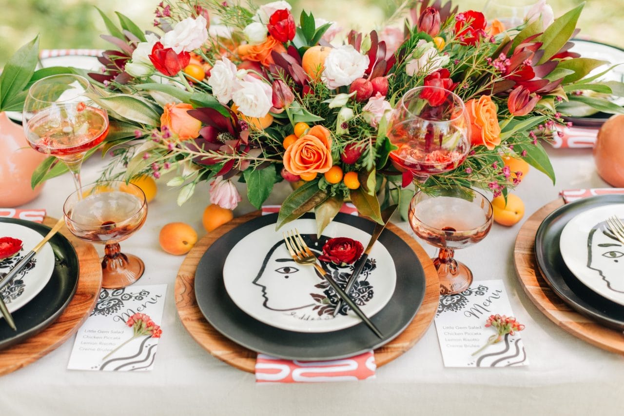 A RED HOT TABLE DESIGN FOR SUMMER SOIREES | Pretty Together
