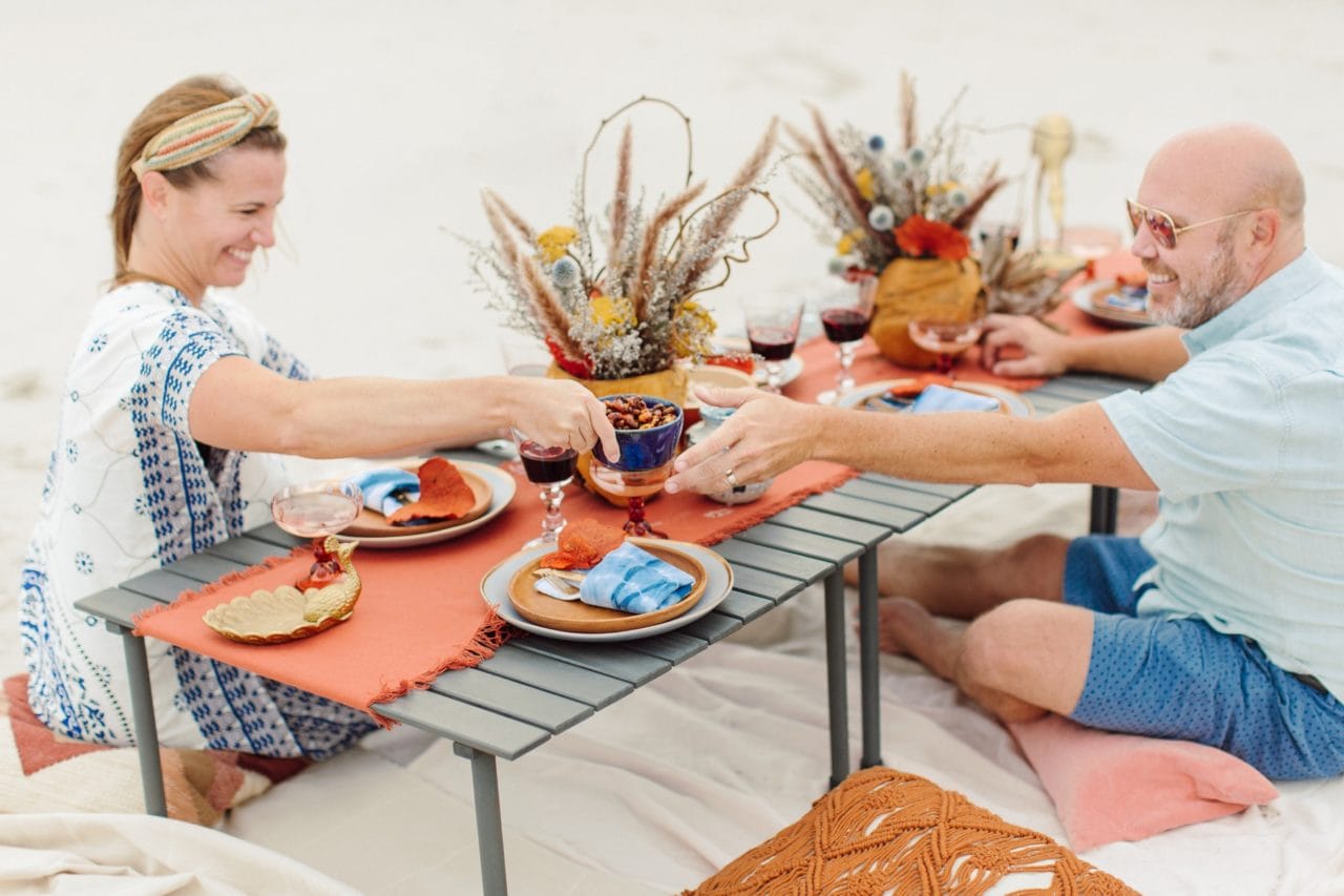 The Ultimate Beach Dinner Party Set Up | Pretty Together