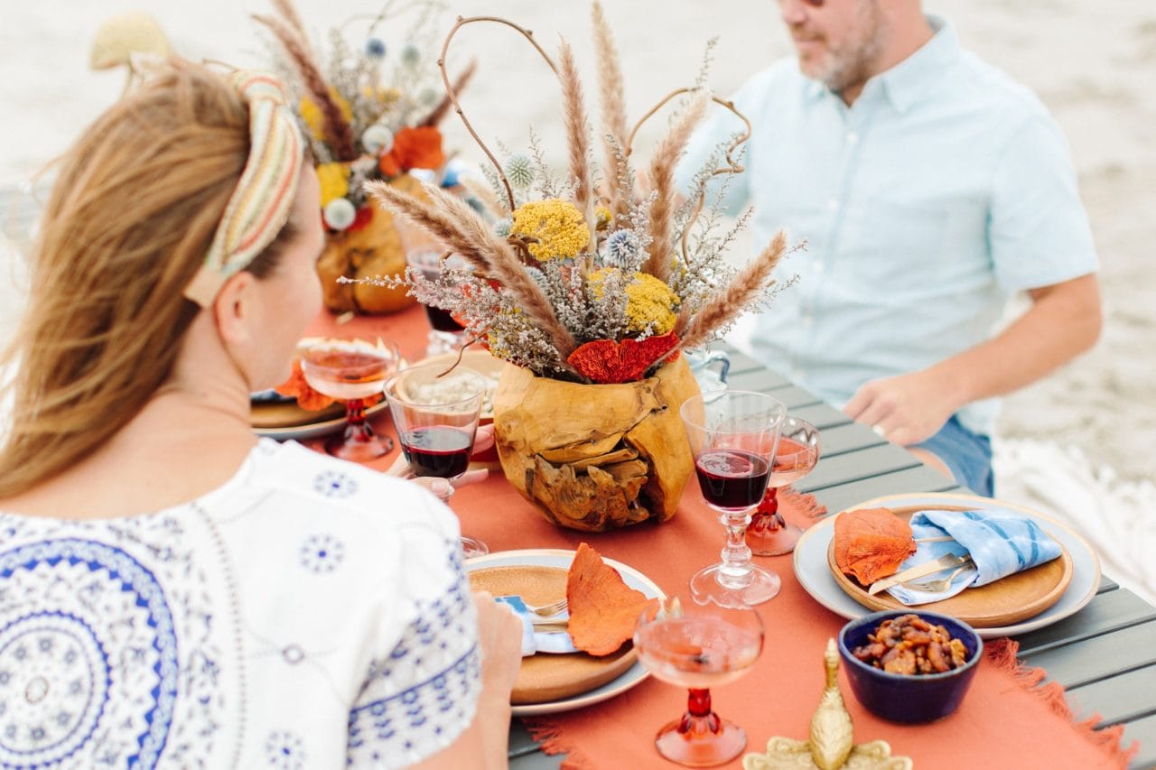 The Ultimate Beach Dinner Party Set Up | Pretty Together