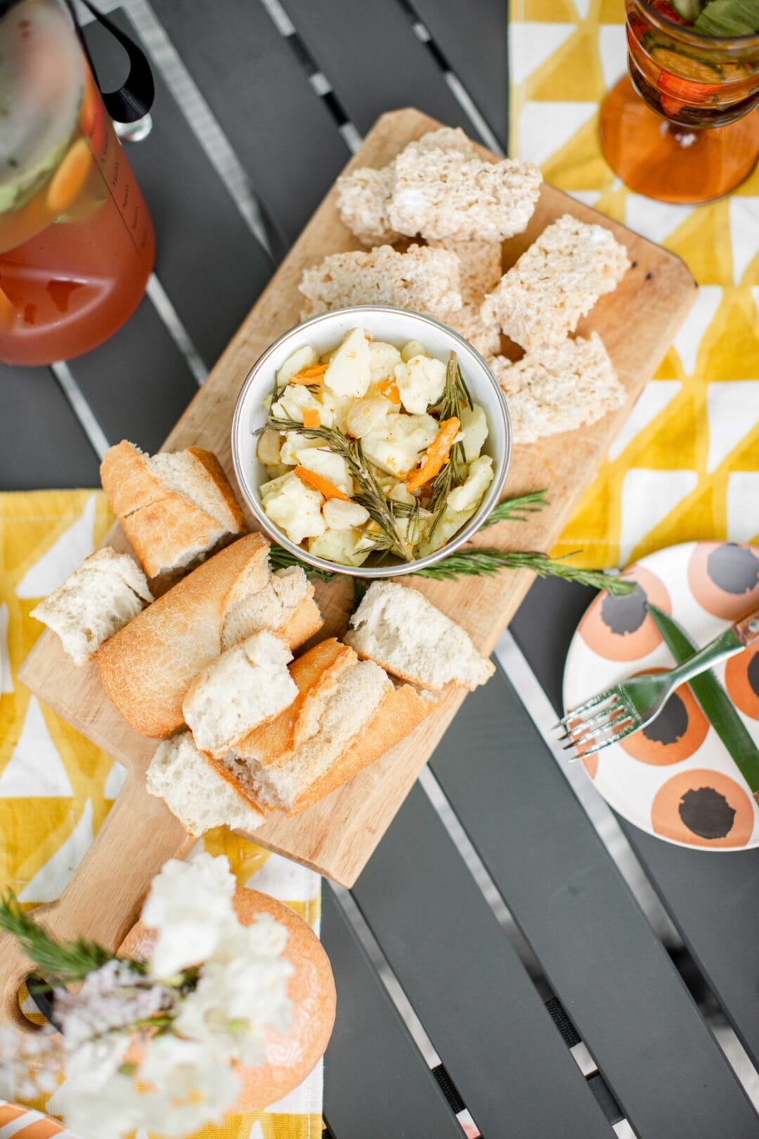 How to Pack the Perfect Picnic | Pretty Together