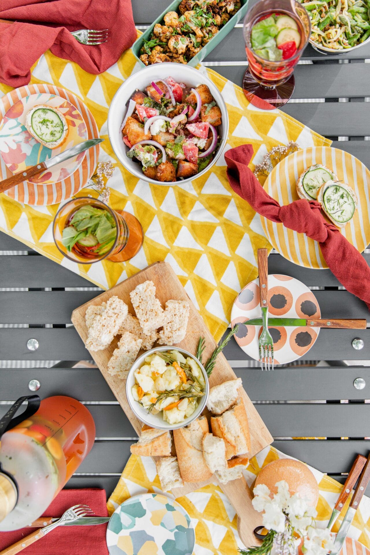 How to Pack the Perfect Picnic | Pretty Together