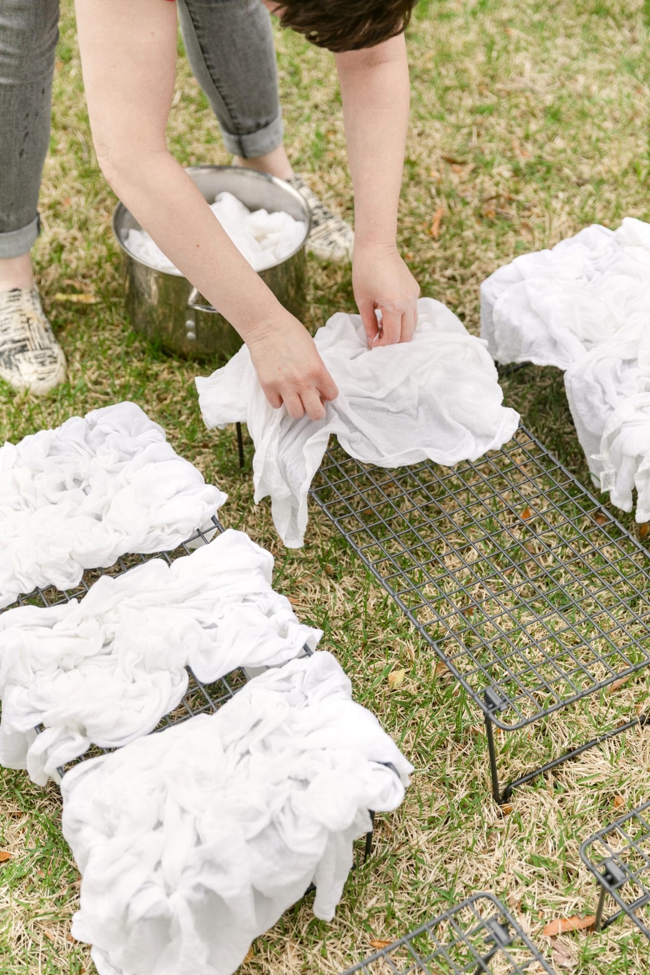 HOW TO ICE DYE FABRIC | Pretty Together