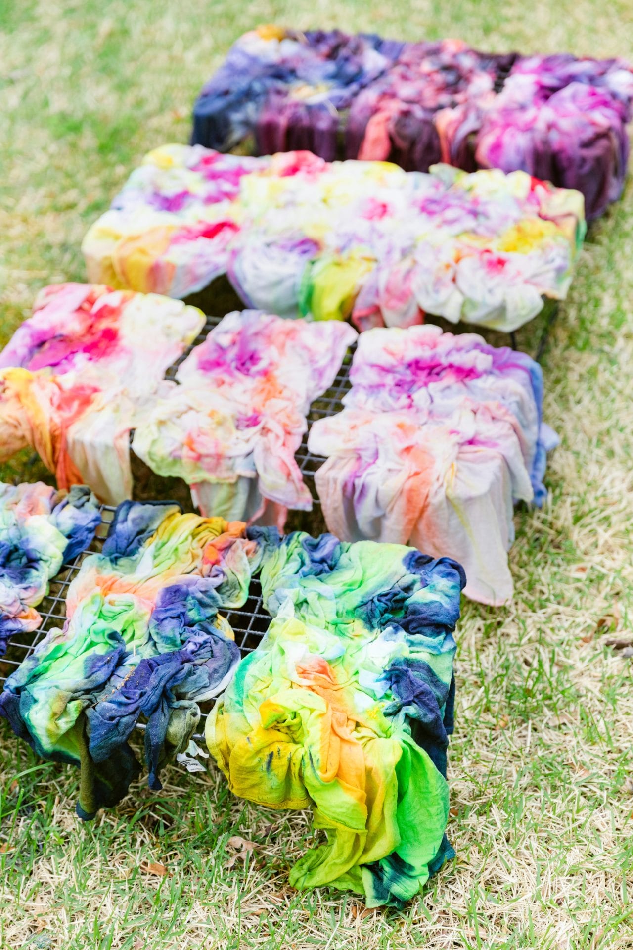 HOW TO ICE DYE FABRIC | Pretty Together
