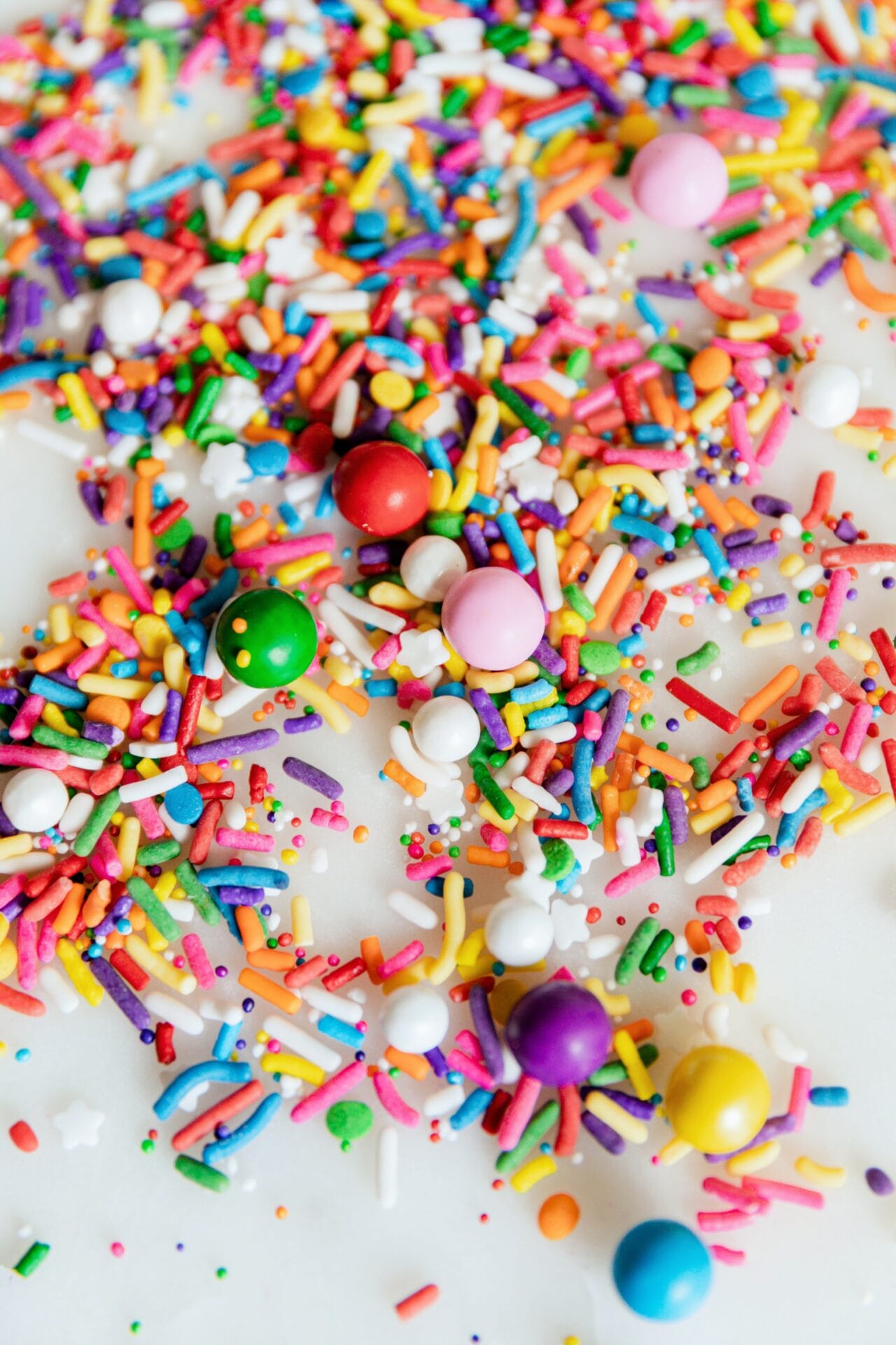 HOW TO MAKE A RAINBOW EXPLOSION CAKE | Pretty Together