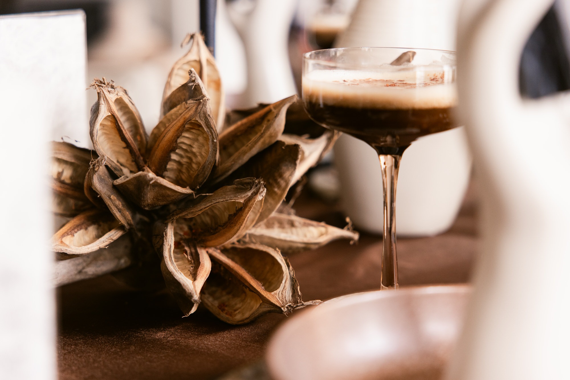 chocolate-mocha-elegant-fall-dinner-table-party-ideas-aesthetic-30 ...